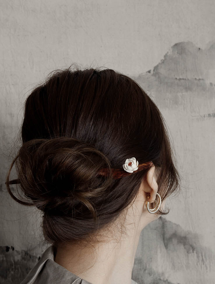 The Timeless Charm of Chinese Hairpins | Oriental Design & Gift Article ...