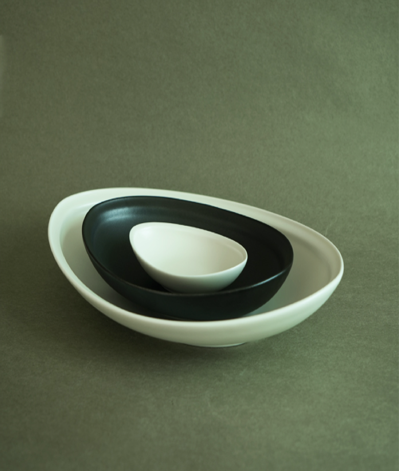 ZIKOU boat plate (black) | Oriental Design & Gift